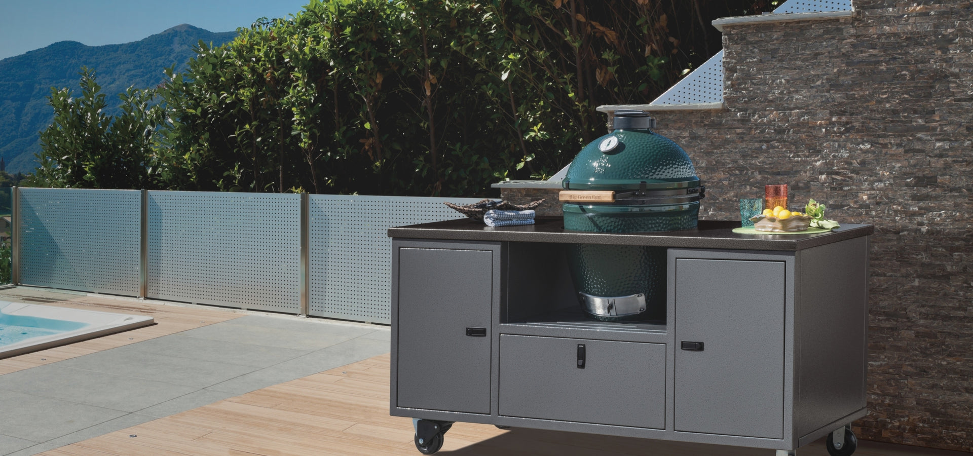 Matchless Cabinet - Exceptional Indoor/Outdoor Aluminum Cabinets