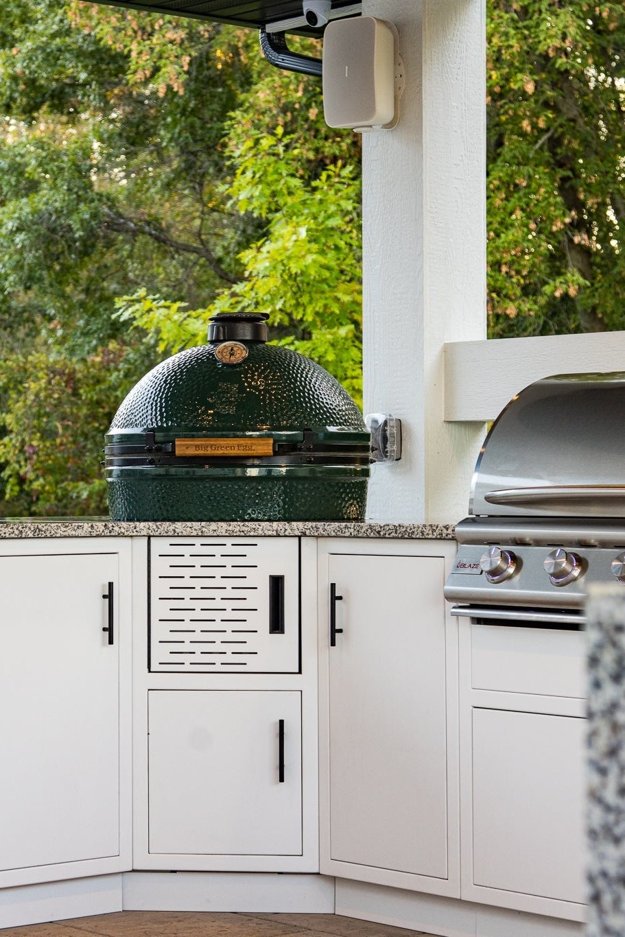 Matchless Cabinet for Big Green Egg